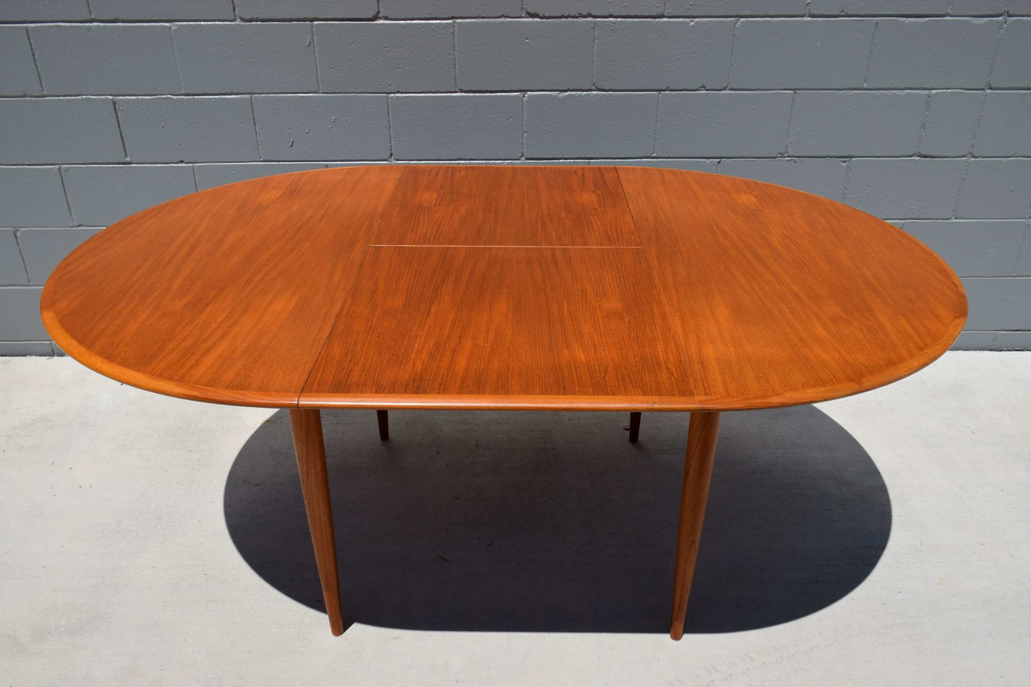 Parker Extendable Dining Table (Circa 1970s) - Structured Rebellion