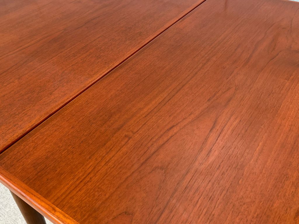 Parker Extendable Leaf Dining Table (Circa 1960s) - Structured Rebellion