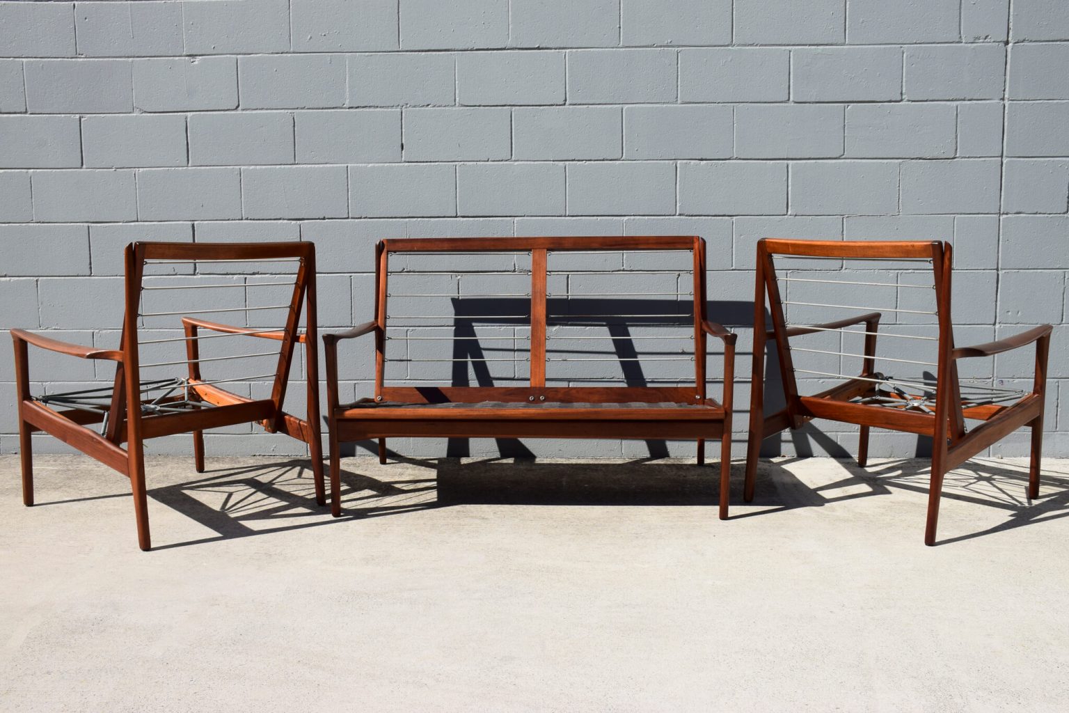 Customised Fler 'Karinga' Lounge Suite (Circa 1960s) - Structured Rebellion